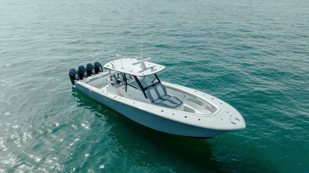 2026 Front Runner 39 CC Boat specs guide