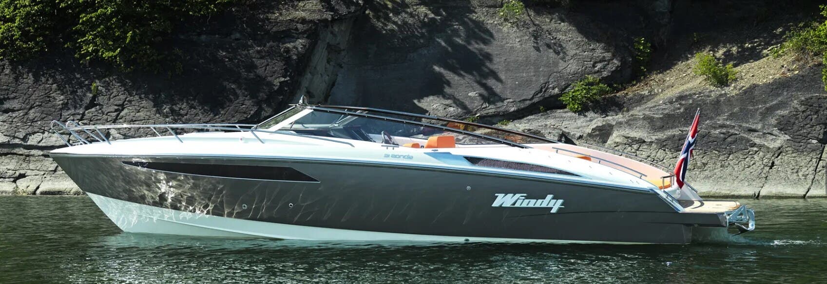 2026 Windy W 32 Grand Zonda Specs And Literature Guide