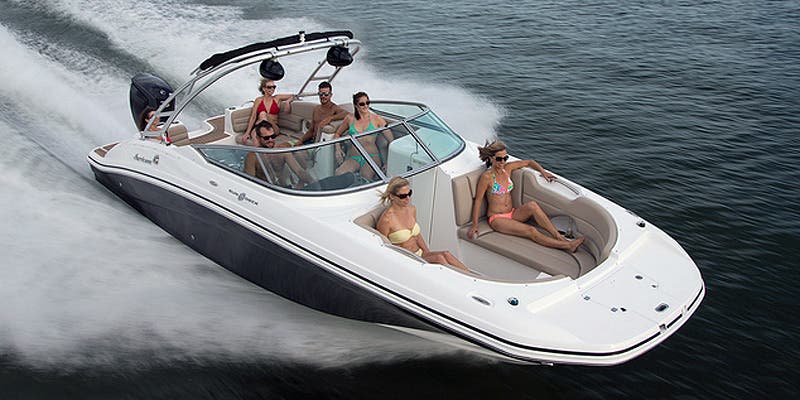 2016 Hurricane SunDeck SD 2690 OB specs and literature guide