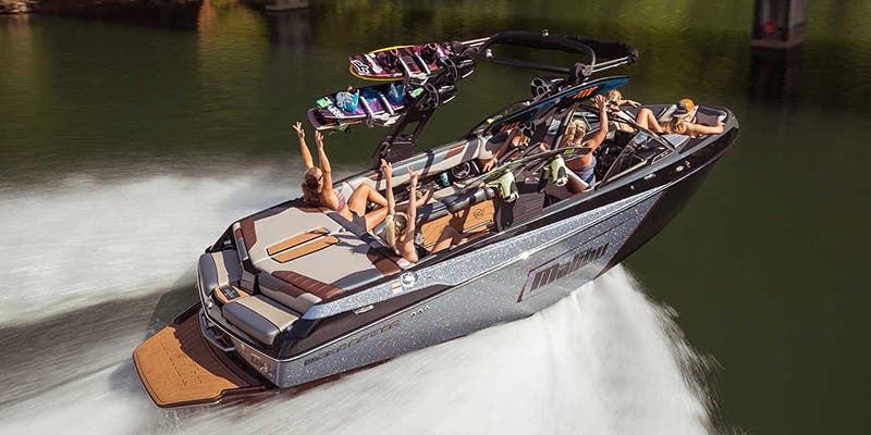 2018 Malibu Wakesetter 23 LSV specs and literature guide