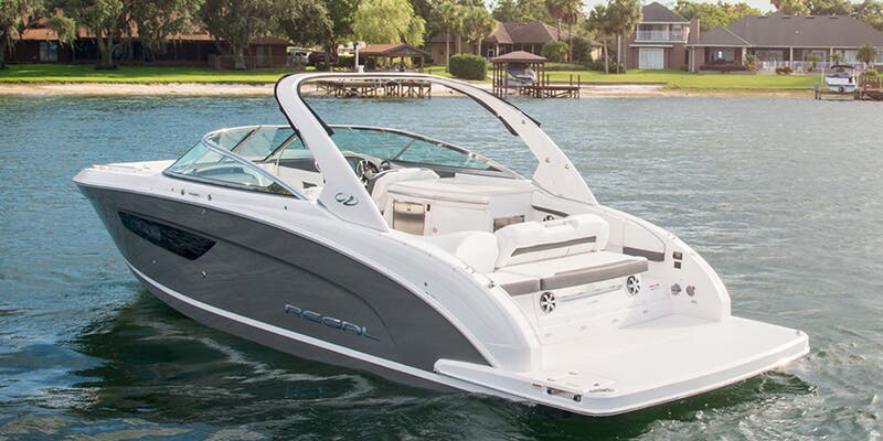 2024 Regal Bowrider 3300 specs and literature guide
