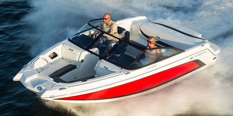 2019 Larson LXH 210 IO specs and literature guide