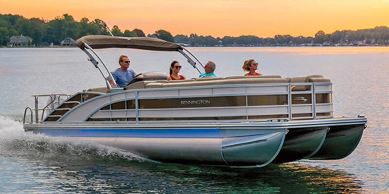 2024 Bennington R Series 25 RCW specs and literature guide